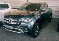 Mercedes-Benz X-Class turned into (widened) 6x6 monster! - CARMag